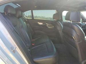 Pelēks BMW 750 2016 Klaipėda, ar dzinēja tilpumu 4.40 L un nobraukumu 160 tūkst. km par 11500 €, foto 9 vietnē AUTOMOTO.COM.LV