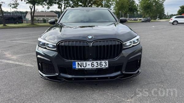 Grey BMW 750 2016 in Klaipeda, with an engine capacity of 4.40 L and mileage of 101 thousand km for 38500 €, photo 6 on AUTOMOTO.COM.LV