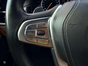 Grey BMW 750 2018 in Vilnius, with an engine capacity of 3.00 L and mileage of 132 thousand km for 28850 €, photo 18 on AUTOMOTO.COM.LV