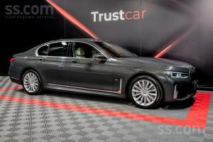Grey BMW 750 2020 in Tallinn, with an engine capacity of 4.40 L and mileage of 193 thousand km for 41000 €, photo 6 on AUTOMOTO.COM.LV