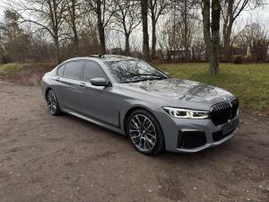 Pelēks BMW 750 2021 Šauļi, ar dzinēja tilpumu 4.40 L un nobraukumu 72 tūkst. km par 44500 €, foto  vietnē AUTOMOTO.COM.LV