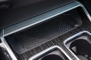 Pelēks BMW 750 2024 Marijampole, ar dzinēja tilpumu 3.00 L un nobraukumu 79 tūkst. km par 82950 €, foto 23 vietnē AUTOMOTO.COM.LV