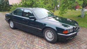 BMW 750 1995 Varėna, ar dzinēja tilpumu 5.40 L un nobraukumu 403 tūkst. km par 11750 €, foto 6 vietnē AUTOMOTO.COM.LV