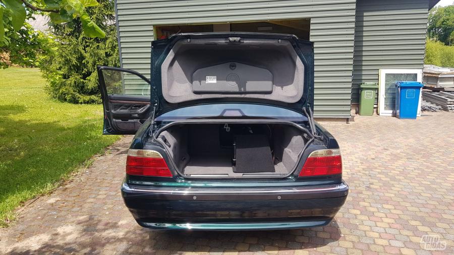 BMW 750 1995 Varėna, ar dzinēja tilpumu 5.40 L un nobraukumu 403 tūkst. km par 11750 €, foto 14 vietnē AUTOMOTO.COM.LV