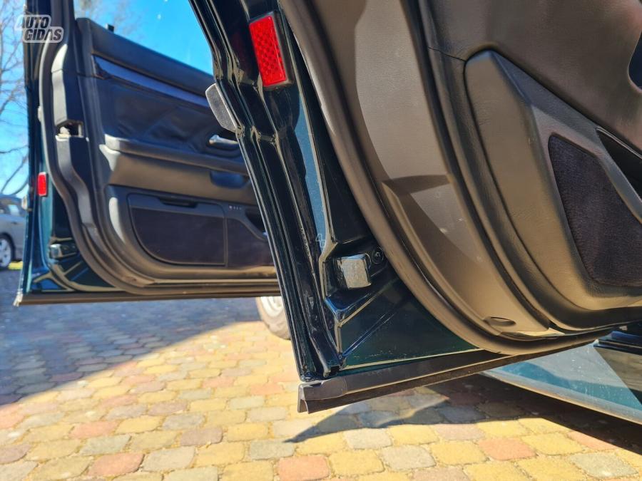 BMW 750 1995 Varėna, ar dzinēja tilpumu 5.40 L un nobraukumu 403 tūkst. km par 11750 €, foto 22 vietnē AUTOMOTO.COM.LV