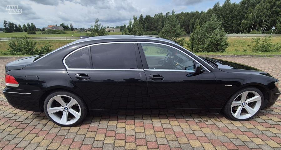 BMW 750 2006 in Plunge, with an engine capacity of 4.80 L and mileage of 211 thousand km for 3800 €, photo 3 on AUTOMOTO.COM.LV