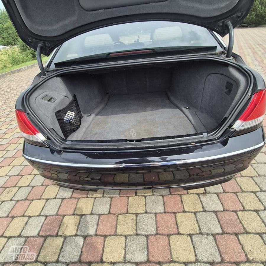 BMW 750 2006 in Plunge, with an engine capacity of 4.80 L and mileage of 211 thousand km for 3800 €, photo 7 on AUTOMOTO.COM.LV