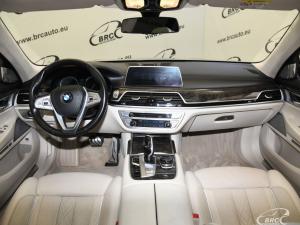 BMW 750 2015 in Vilnius, with an engine capacity of 4.40 L and mileage of 169 thousand km for 19900 €, photo 3 on AUTOMOTO.COM.LV