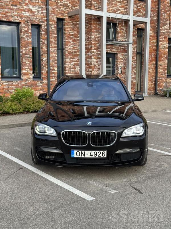 BMW 750 2015 Rīga, ar dzinēja tilpumu 3.00 L un nobraukumu 201 tūkst. km par 15600 €, foto 5 vietnē AUTOMOTO.COM.LV