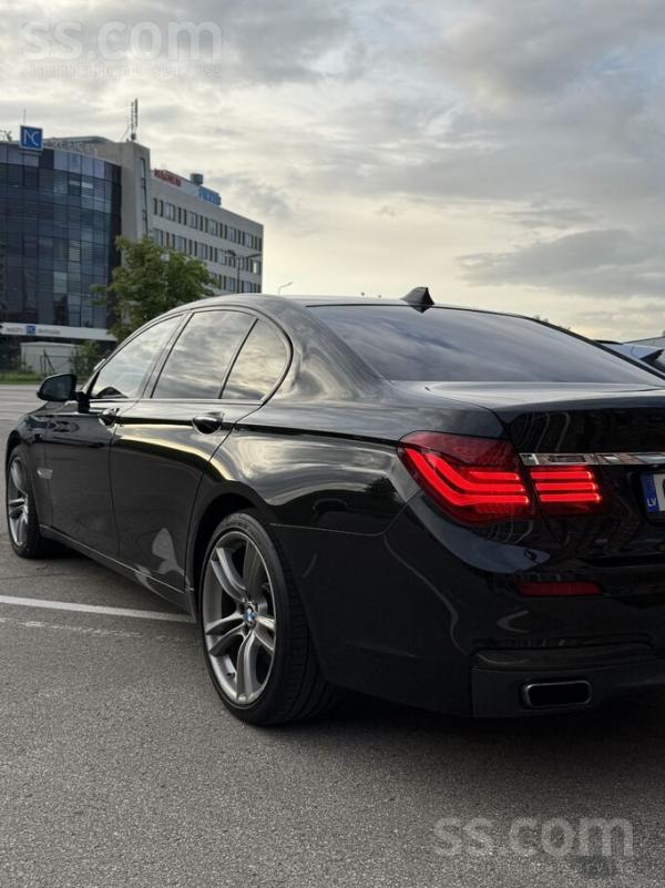 BMW 750 2015 Rīga, ar dzinēja tilpumu 3.00 L un nobraukumu 201 tūkst. km par 15600 €, foto 8 vietnē AUTOMOTO.COM.LV
