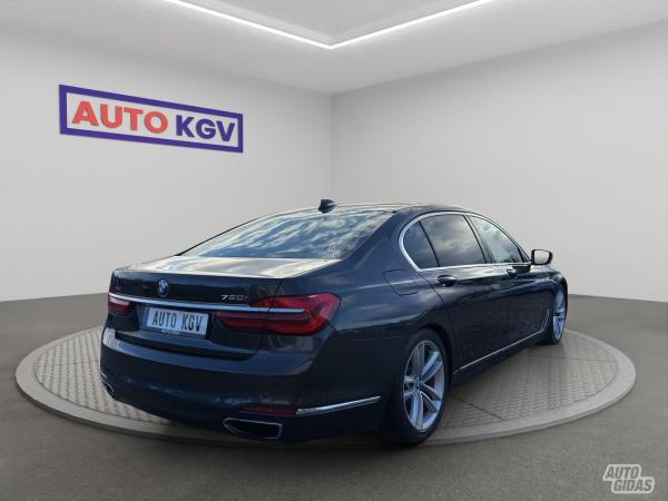 BMW 750 2016 in Kaunas, with an engine capacity of 4.40 L and mileage of 155 thousand km for 22499 €, photo 5 on AUTOMOTO.COM.LV