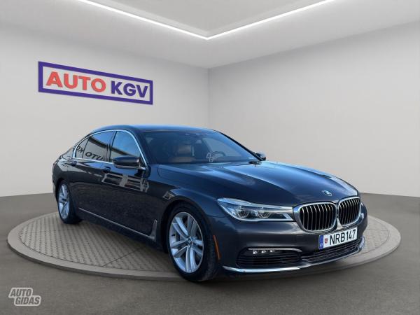 BMW 750 2016 in Kaunas, with an engine capacity of 4.40 L and mileage of 155 thousand km for 22499 €, photo 7 on AUTOMOTO.COM.LV