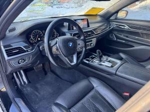 BMW 750 2016 Viļņa, ar dzinēja tilpumu 4.40 L un nobraukumu 176 tūkst. km par 14999 €, foto 14 vietnē AUTOMOTO.COM.LV