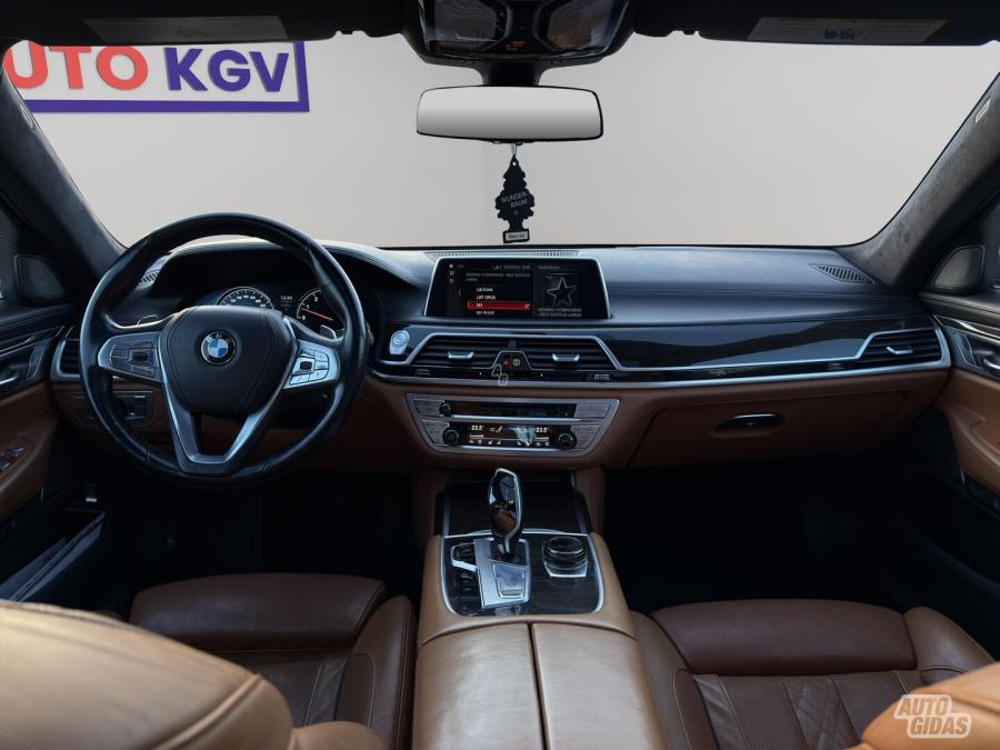BMW 750 2016 Viļņa, ar dzinēja tilpumu 4.40 L un nobraukumu 155 tūkst. km par 21000 €, foto 14 vietnē AUTOMOTO.COM.LV