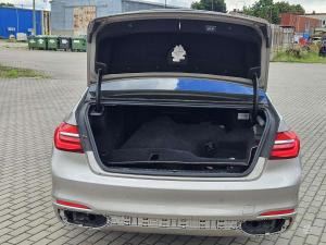 BMW 750 2016 Šilutė, ar dzinēja tilpumu 4.40 L un nobraukumu 126 tūkst. km par 12500 €, foto 13 vietnē AUTOMOTO.COM.LV
