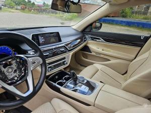 BMW 750 2016 Šilutė, ar dzinēja tilpumu 4.40 L un nobraukumu 126 tūkst. km par 12500 €, foto 16 vietnē AUTOMOTO.COM.LV