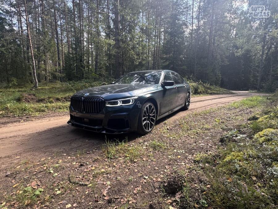 BMW 750 2017 Panevēža, ar dzinēja tilpumu 4.40 L un nobraukumu 166 tūkst. km par 28000 €, foto 3 vietnē AUTOMOTO.COM.LV