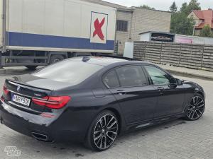 BMW 750 2017 Šilutė, ar dzinēja tilpumu 4.40 L un nobraukumu 190 tūkst. km par 19900 €, foto 9 vietnē AUTOMOTO.COM.LV