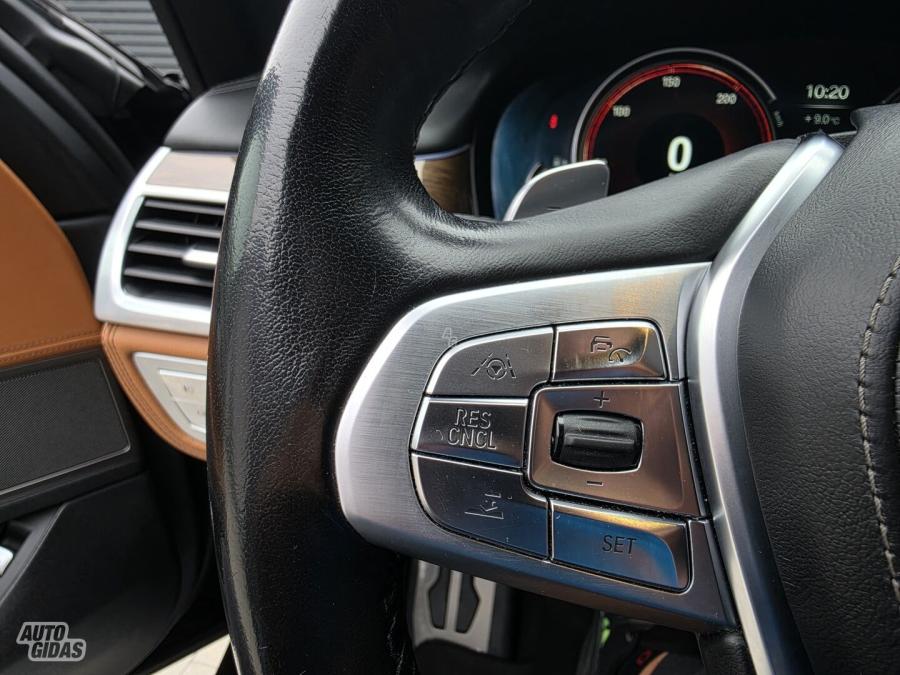 BMW 750 2017 Šilutė, ar dzinēja tilpumu 4.40 L un nobraukumu 190 tūkst. km par 19900 €, foto 15 vietnē AUTOMOTO.COM.LV