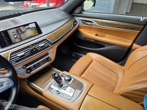 BMW 750 2017 Šilutė, ar dzinēja tilpumu 4.40 L un nobraukumu 190 tūkst. km par 19900 €, foto 20 vietnē AUTOMOTO.COM.LV