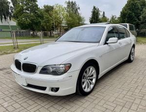 White BMW 750 2008 in Siauliai, with an engine capacity of 4.80 L and mileage of 133 thousand km for 9900 €, photo 3 on AUTOMOTO.COM.LV