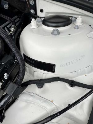 White BMW 750 2008 in Siauliai, with an engine capacity of 4.80 L and mileage of 133 thousand km for 9900 €, photo 21 on AUTOMOTO.COM.LV