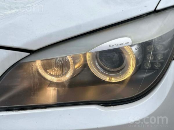 White BMW 750 2009 in Riga, with an engine capacity of 4.40 L and mileage of 350 thousand km for 3990 €, photo 10 on AUTOMOTO.COM.LV