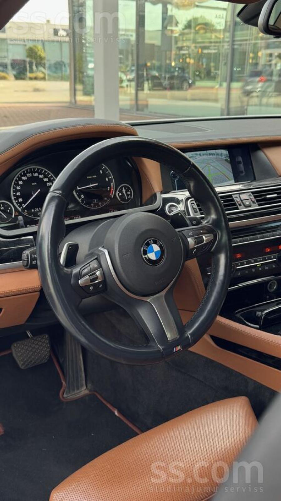 Balts BMW 750 2009 Rīga, ar dzinēja tilpumu 4.40 L un nobraukumu 214 tūkst. km par 11700 €, foto 17 vietnē AUTOMOTO.COM.LV