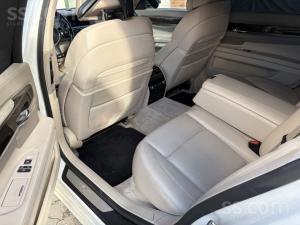 Balts BMW 750 2009 Rīga, ar dzinēja tilpumu 4.40 L un nobraukumu 193 tūkst. km par 2900 €, foto 10 vietnē AUTOMOTO.COM.LV