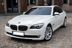 White BMW 750 2010 in Klaipeda, with an engine capacity of 4.40 L and mileage of 171 thousand km for 8700 €, photo 7 on AUTOMOTO.COM.LV