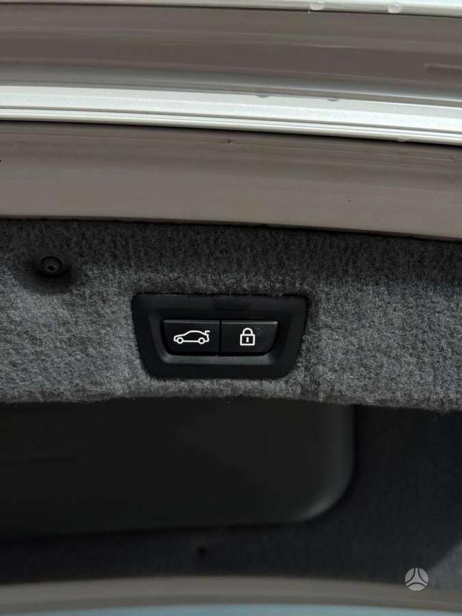 Balts BMW 750 2010 Klaipėda, ar dzinēja tilpumu 4.40 L un nobraukumu 171 tūkst. km par 8700 €, foto 29 vietnē AUTOMOTO.COM.LV