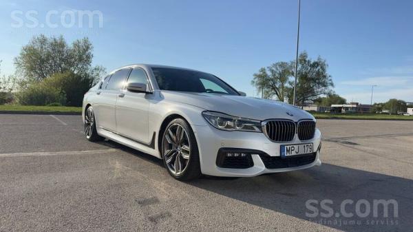 Balts BMW 750 2016 Rīga, ar dzinēja tilpumu 4.40 L un nobraukumu 96 tūkst. km par 24990 €, foto 1 vietnē AUTOMOTO.COM.LV