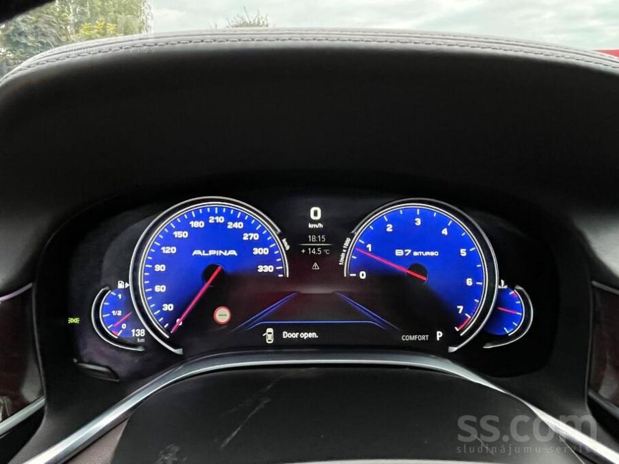 White BMW 750 2016 in Riga, with an engine capacity of 4.40 L and mileage of 173 thousand km for 31750 €, photo 19 on AUTOMOTO.COM.LV