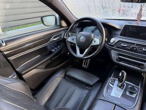 White BMW 750 2016 in Vilnius, with an engine capacity of 4.40 L and mileage of 148 thousand km for 15999 €, photo 16 on AUTOMOTO.COM.LV