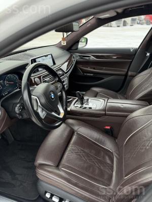 Balts BMW 750 2017 Saldus, ar dzinēja tilpumu 4.40 L un nobraukumu 280 tūkst. km par 22000 €, foto 7 vietnē AUTOMOTO.COM.LV