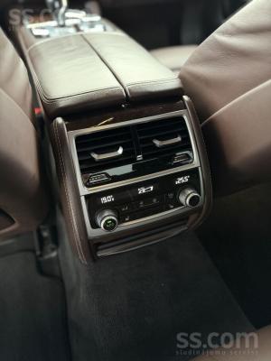 Balts BMW 750 2017 Saldus, ar dzinēja tilpumu 4.40 L un nobraukumu 280 tūkst. km par 22000 €, foto 14 vietnē AUTOMOTO.COM.LV