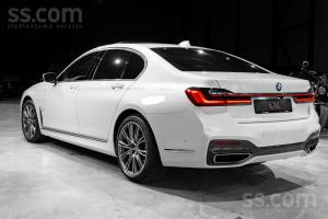 White BMW 750 2020 in Riga, with an engine capacity of 4.40 L and mileage of 41 thousand km for 59500 €, photo 5 on AUTOMOTO.COM.LV