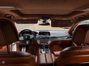 Balts BMW 750 2021 Alīta, ar dzinēja tilpumu 4.40 L un nobraukumu 107 tūkst. km par 38900 €, foto 8 vietnē AUTOMOTO.COM.LV