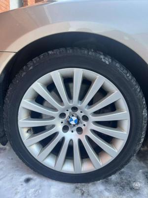 Dzeltens BMW 750 2010 Rietavas, ar dzinēja tilpumu 4.40 L un nobraukumu 313 tūkst. km par 5000 €, foto 14 vietnē AUTOMOTO.COM.LV