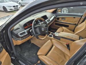 Melns BMW 760 2004 Utena, ar dzinēja tilpumu 5.97 L un nobraukumu 333 tūkst. km par 5990 €, foto 6 vietnē AUTOMOTO.COM.LV