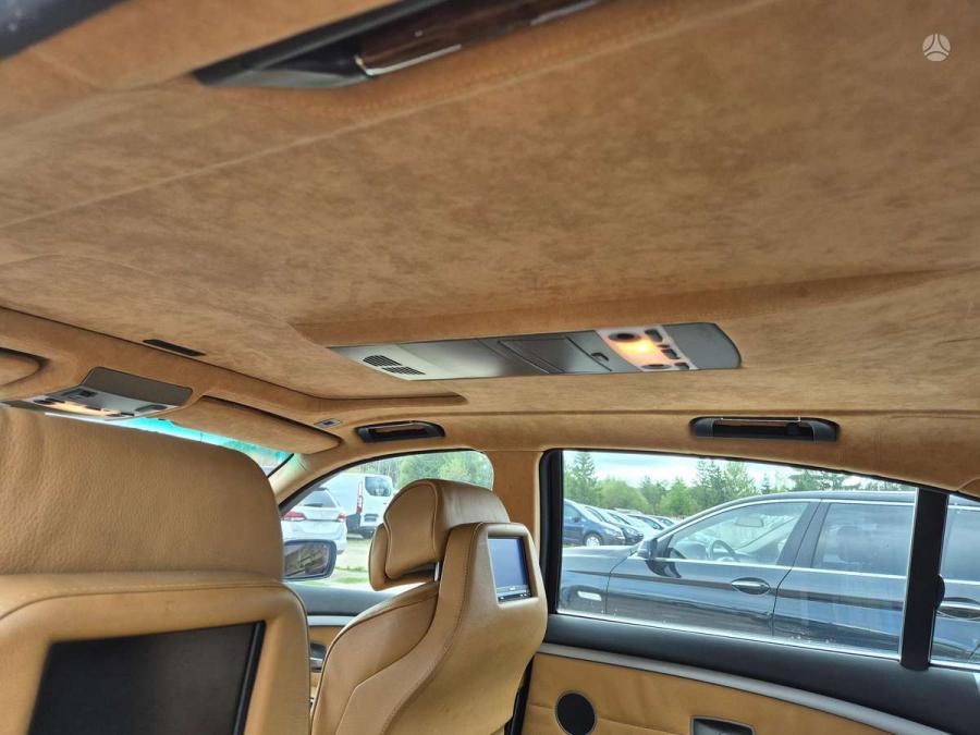 Melns BMW 760 2004 Utena, ar dzinēja tilpumu 5.97 L un nobraukumu 333 tūkst. km par 5990 €, foto 14 vietnē AUTOMOTO.COM.LV