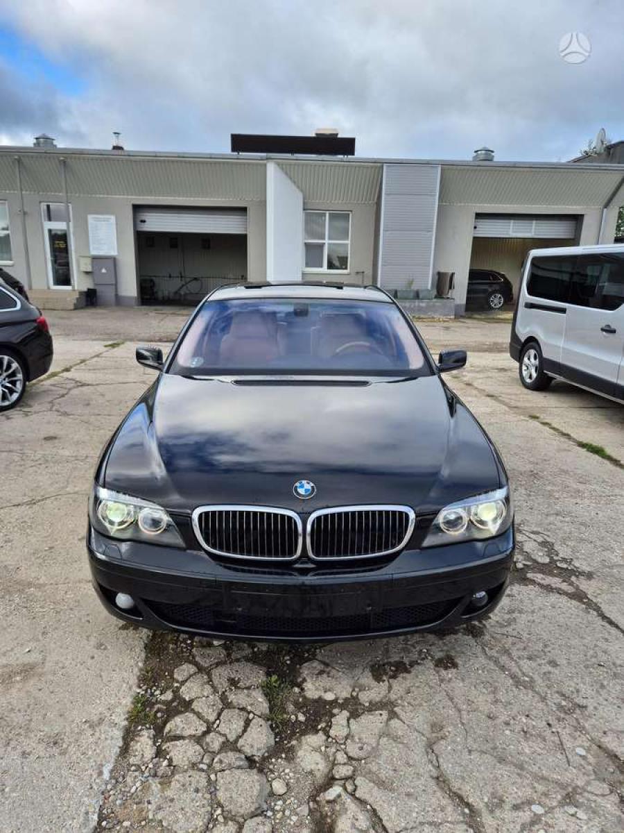 Melns BMW 760 2004 Utena, ar dzinēja tilpumu 5.97 L un nobraukumu 333 tūkst. km par 5990 €, foto 20 vietnē AUTOMOTO.COM.LV