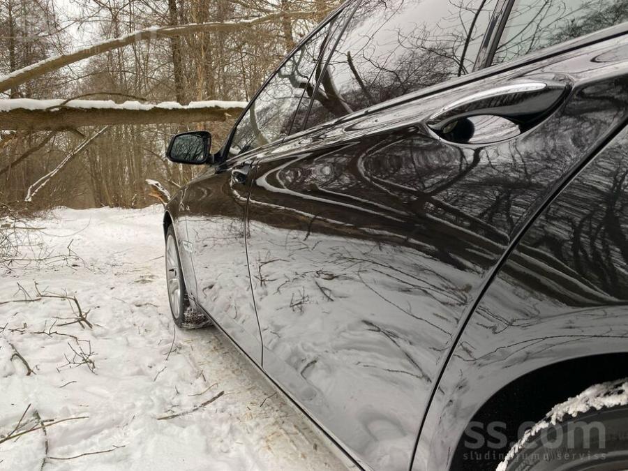 Melns BMW 760 2011 Rīga, ar dzinēja tilpumu 6.00 L un nobraukumu 270 tūkst. km par 11500 €, foto 9 vietnē AUTOMOTO.COM.LV