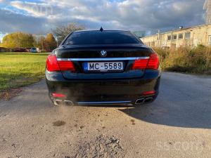 Melns BMW 760 2011 Rīga, ar dzinēja tilpumu 6.00 L un nobraukumu 270 tūkst. km par 11500 €, foto 11 vietnē AUTOMOTO.COM.LV