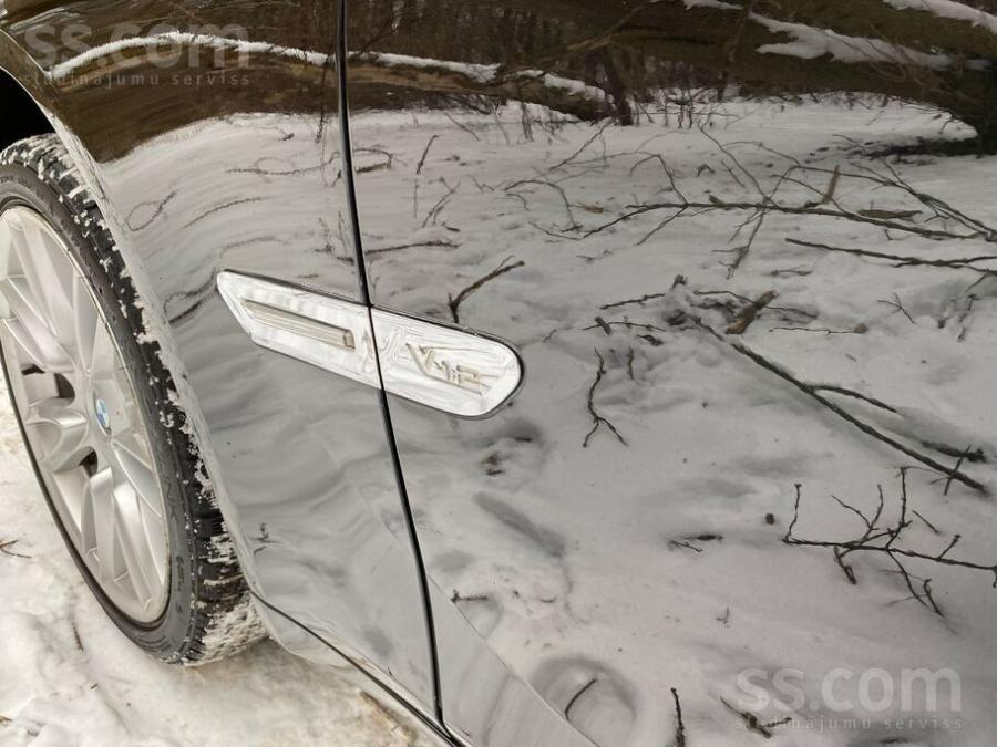Melns BMW 760 2011 Rīga, ar dzinēja tilpumu 6.00 L un nobraukumu 270 tūkst. km par 11500 €, foto 15 vietnē AUTOMOTO.COM.LV