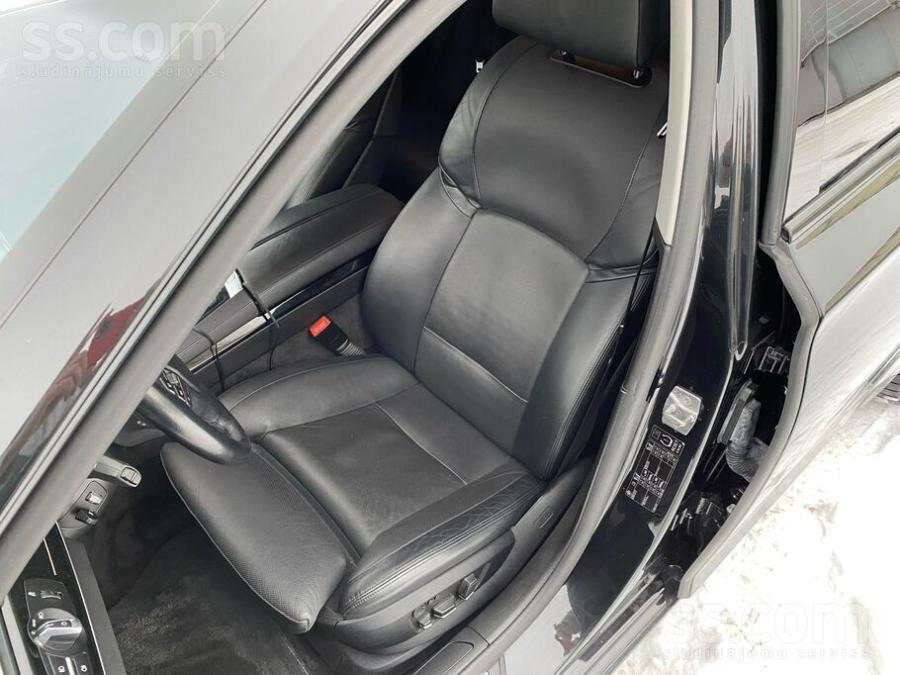 Melns BMW 760 2011 Rīga, ar dzinēja tilpumu 6.00 L un nobraukumu 270 tūkst. km par 11500 €, foto 22 vietnē AUTOMOTO.COM.LV