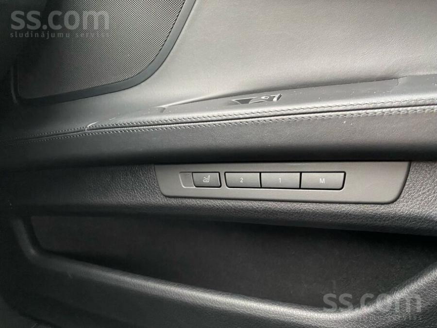 Melns BMW 760 2011 Rīga, ar dzinēja tilpumu 6.00 L un nobraukumu 270 tūkst. km par 11500 €, foto 28 vietnē AUTOMOTO.COM.LV