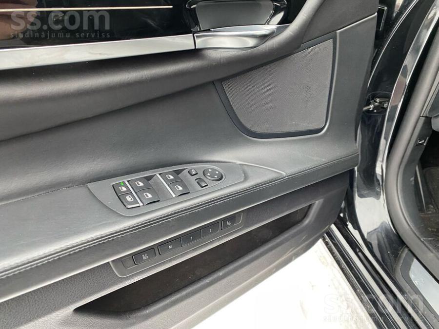 Melns BMW 760 2011 Rīga, ar dzinēja tilpumu 6.00 L un nobraukumu 270 tūkst. km par 11500 €, foto 29 vietnē AUTOMOTO.COM.LV