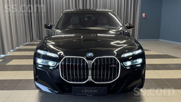 Melns BMW 760 2024 Rīga, ar dzinēja tilpumu 3.00 L un nobraukumu 62 tūkst. km par 109990 €, foto 10 vietnē AUTOMOTO.COM.LV