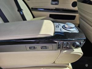 Brown BMW 760 2006 in Kedainiai, with an engine capacity of 5.97 L and mileage of 282 thousand km for 15900 €, photo 18 on AUTOMOTO.COM.LV